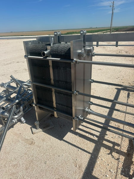 #DD2852 - GEA Plate Cooler and 4x milk filler setup - TX – Dairy Dealer LLC