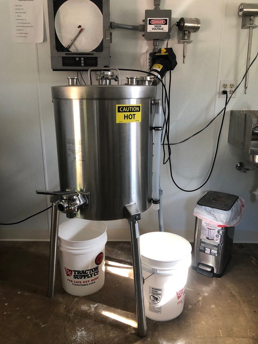 Buy & Sell Dairy Equipment, Cattle & Farms | Dairy Dealer